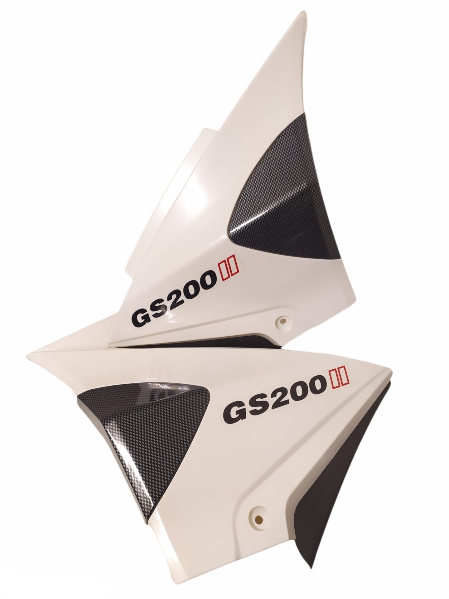 Tapa Lateral Gs2 Color Blanco Set X 2 - Motoshop Respuestos y Accesorios